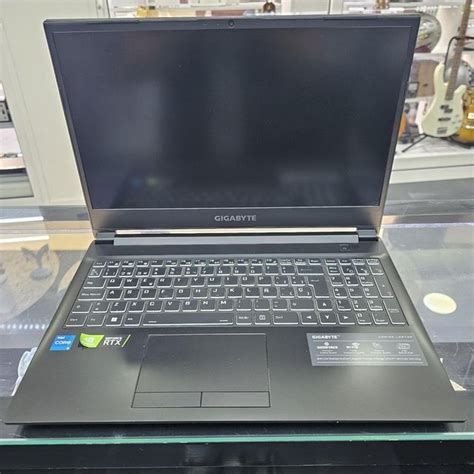 Ordenador Portátil Gigabyte AX201NGW de segunda mano por 699,9 EUR en ...