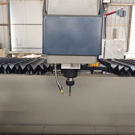 Pneumatic Rotation Cnc Drilling Milling Machine 3 Axis Machining Centre