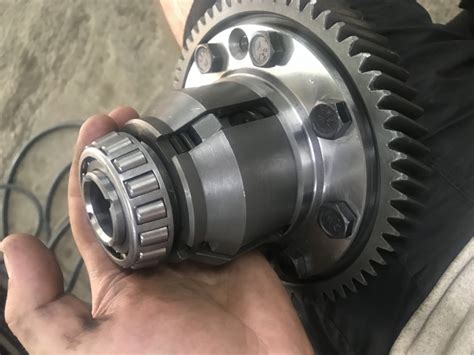 Что такое блокировка межосевого дифференциала когда её применяют