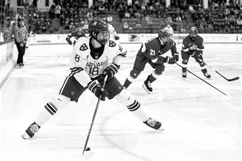 What Is A Drop Pass In Hockey