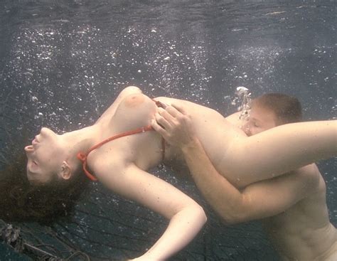 Melanie Hicks Sex Underwater Tour