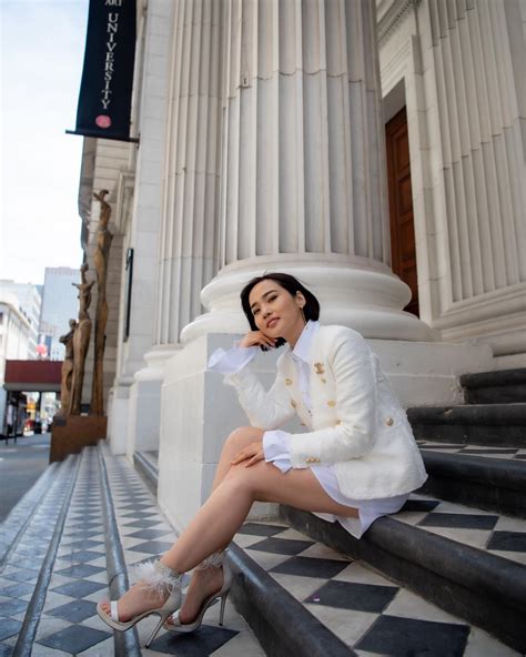 Dulguun Odkhuu Төрсөн өдрийн мэнд хүргэсэн та нартаа зөндөө их