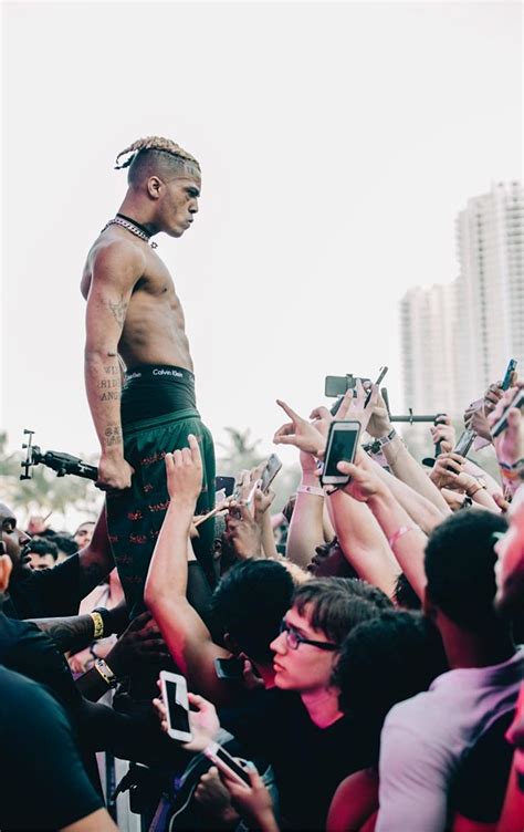 Xxxtentacion Concert 2017 Xxxtentacion Take A Step Back Live