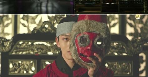 왕이 된 남자 붉은 광대 옷 여진구 황금빛 용상에 서다