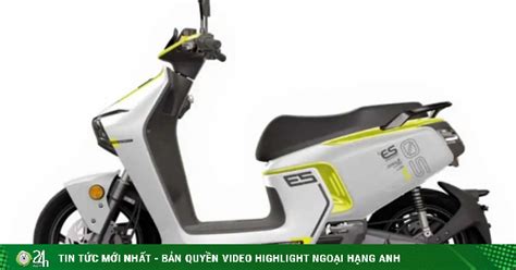 Xe Máy điện Csc Es5 Giá Trăm Triệu Nhưng Trang Bị Toàn Tính Năng Khủng