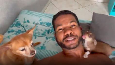 Foguetinho após perder Catatau Estopinha Capixaba ganha novo irmão A Gazeta