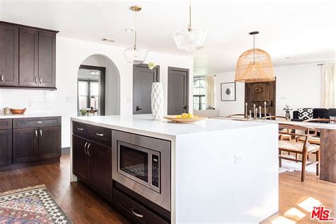 1179 Keniston Ave Los Angeles Ca 90019 Zillow