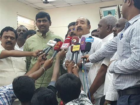 Tamil Nadu Asembly Polls Veteran Actor Vijayakumar Joins Bjp