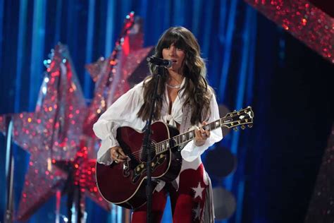 Ella Langley Delivers Show Stopping Performance Of Choosin Texas At
