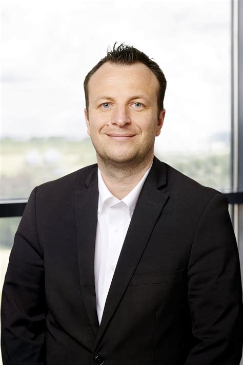 Daniel Menzel Falling Walls