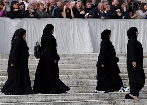 Abaya Controversy Tests French Schools Secular Limits