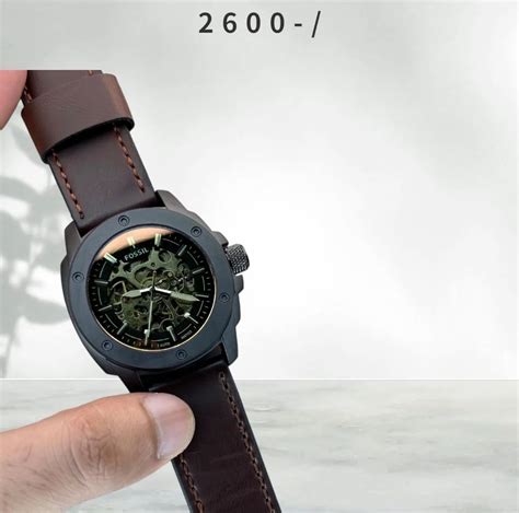 Round Brown Automatic Watch Fossil At Rs 2600 Piece In Surat Id