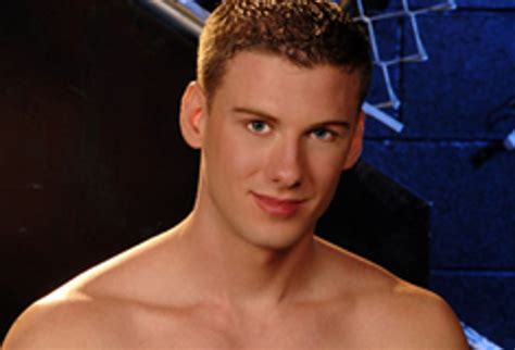 Aaron James Prowls ‘hollywood Sex Club Avn