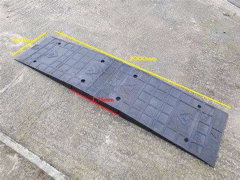 자동차범퍼하부긁힘 가나경사로