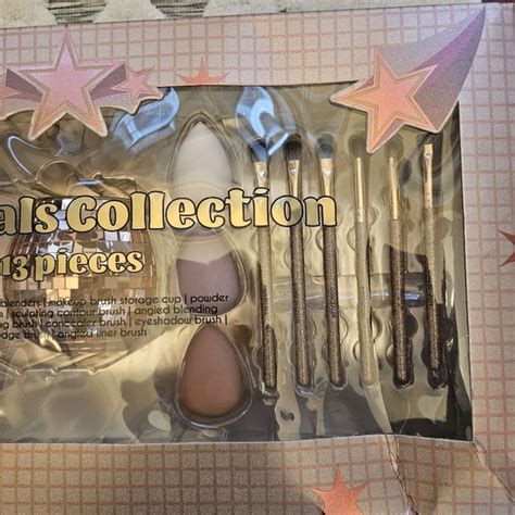 Essential Collection Makeup Essential Collection 3 Pieces Makeup