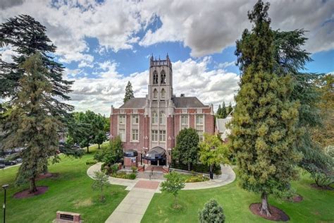 The University Of Pacific Campus