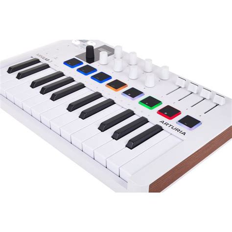 Arturia MiniLab 3 White – Thomann UK