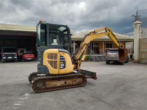 Komatsu Excavator Pc30 Mr 2 Special Vehicles Heavy Vehicles On Carousell