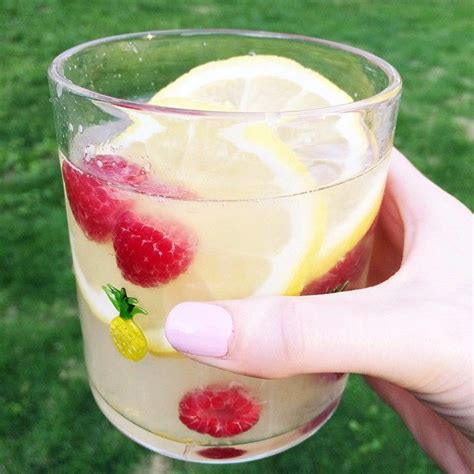 Homemade Raspberry Lemonade Raspberry Lemonade Ethnic Recipes Food