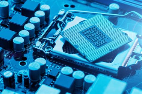 마더 보드 구성 요소의 유지 관리 컴퓨터 Cpu 하드웨어 업그레이드 프리미엄 사진