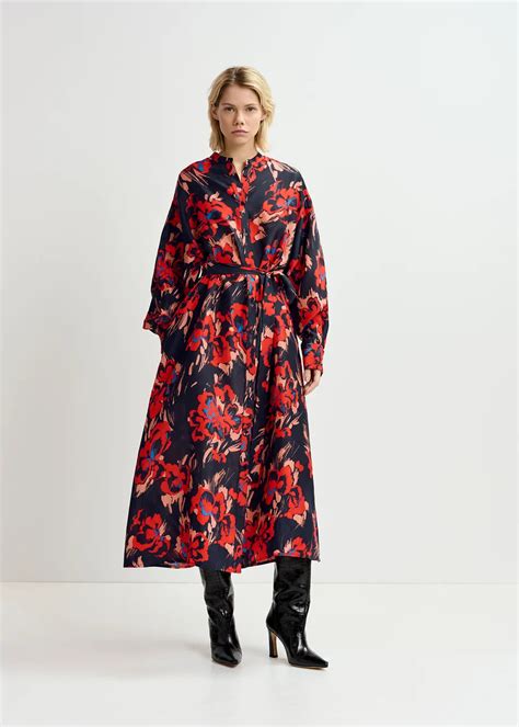 Zwarte Zijden Maxi Jurk Met Bloemenprint Essentiel Antwerp België