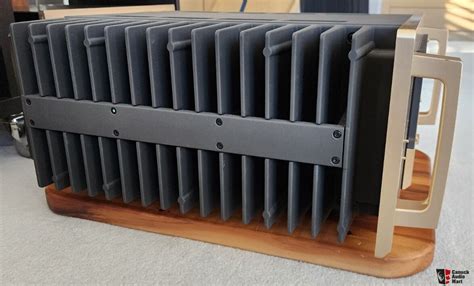 Accuphase A 50v Class A Power Amp Photo 5627350 Canuck Audio Mart