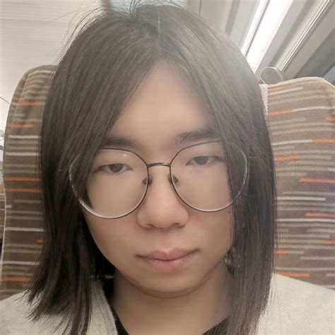 Xiaomeng Jiangs Instagram Twitter And Facebook On Idcrawl