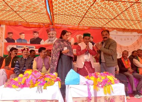 विधानसभा चुनाव प्रचार को हिमाचल में डटे डाॅ0 धन सिंह रावत रोहडू में किया विशाल जनसभा को संबोधित