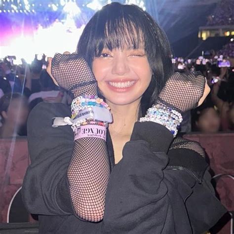 Blackpink Lalisa Icons• Kpop Aşk