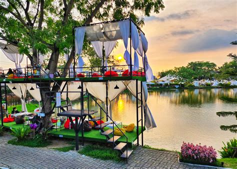 บรรยากาศร้านริมลากูนคาเฟ่ ริมลากูนคาเฟ่ แอนด์ เรสเตอรองต์ คาเฟ่ ย่านมีนบุรี ร่มเกล้า ลาดกระบัง