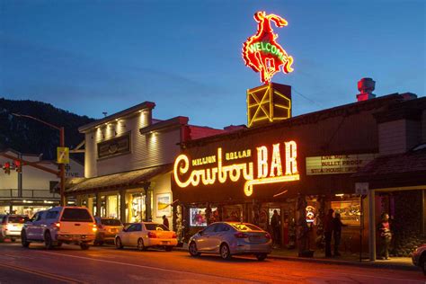 21 Best Things To Do In Jackson Hole — Including National Parks Hot Springs And Cowboy Bars