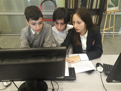 სკოლა ლიცეუმ “ცოდნას” მე 9 და მე 11 კლასის მოსწავლეებმა მონაწილეობა მიიღეს ნაწილაკთა ფიზიკის