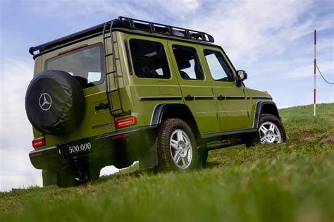 Mercedes Benz Just Made Its 500 000th G Class And It S Nice Af