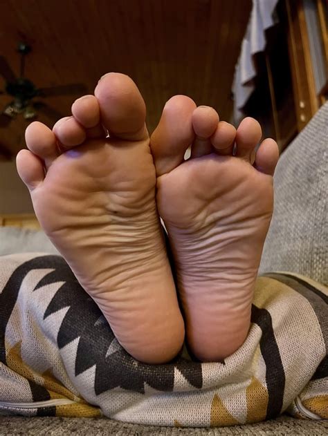 Delicious Toes And Wrinkled Soles Close Up Oc 🔥🦶🏻 Rfeetcasual