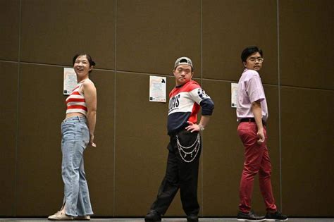 Non Binary And Neurodivergent Models Redefine What Is Beautiful The