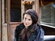 Laura Mennell Nude Pics Videos Sex Tape