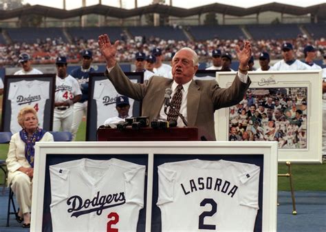 Photos Dodgers Manager Tommy Lasorda Through The Years Los Angeles Times