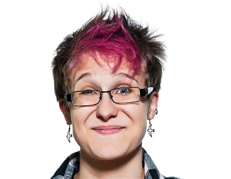 25 Trendy And Flattering Pixie Cuts For Square Face Hairstylecamp