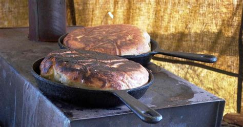 Бездрожжевой домашний хлеб: рецепт на черный день - Со Вкусом