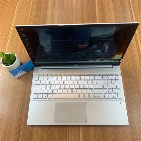 HP PAVILION AMD RYZEN RAM GB SSD GB BEKAS SECOND