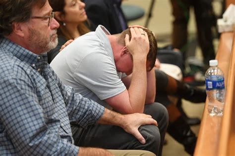 A 10 Años De La Masacre De Sandy Hook La Comunidad Recuerda Con Tristeza A Sus Víctimas Infobae