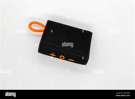 A Portable Speaker Device For Playing Music With A Wireless Connection Via Bluetooth Technology