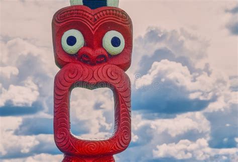 New Zealand The Charm And Traditions Of The North Island Editorial
