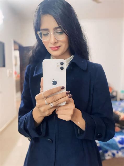Neetu Yadav on LinkedIn: #personalbrandingtips #engagementstrategiest #linkedinforcreators # ...