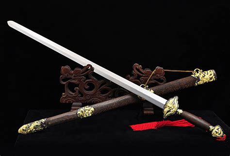 Town House Gold Carvings Ancient Phoenix Tai Chi Jian Carbon Steel