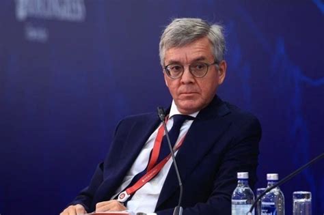 Президент ВАРПЭ предложил ДВФУ развивать рыбохозяйственную аналитику в