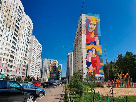 A GIANT Gagarin lands on a mural outside Moscow (PHOTOS) - Russia Beyond