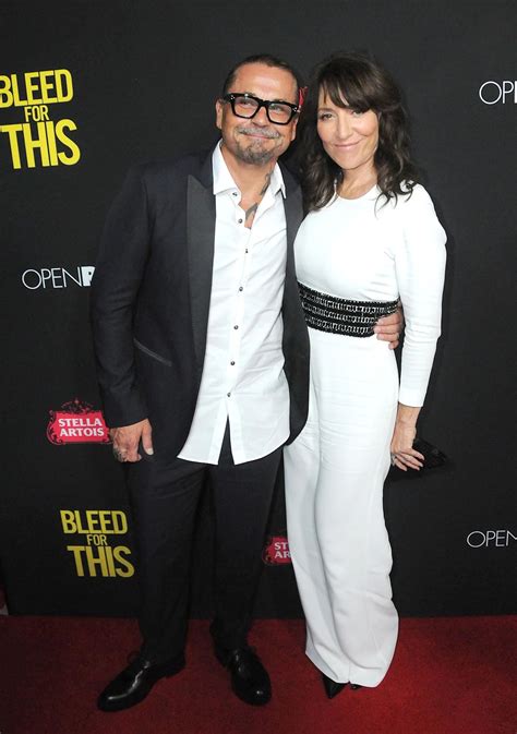 Katey Sagal And Husband Kurt Sutters Relationship Is Long Lasting