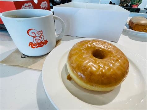 제주 애월 반짝거리는 오션뷰 디저트 맛집 랜디스도넛 제주애월점 네이버 블로그