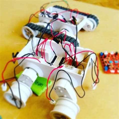 Rebuilding The Freedom Unit With A Brand New Dagu Rover 5 Chassis Eurobot Arduino By